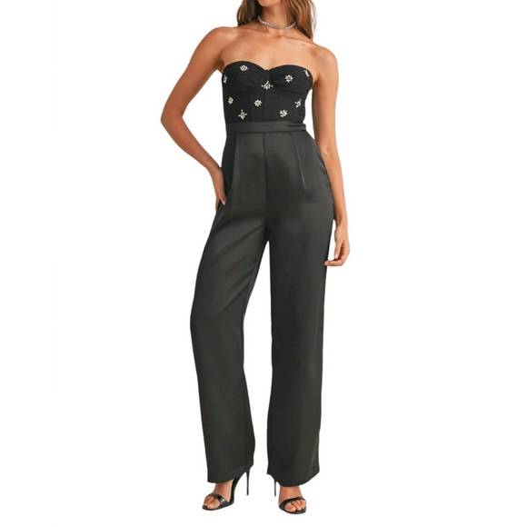 Mable | Pants & Jumpsuits | New Mable Sweetheart Neck Jumpsuit In Black ...